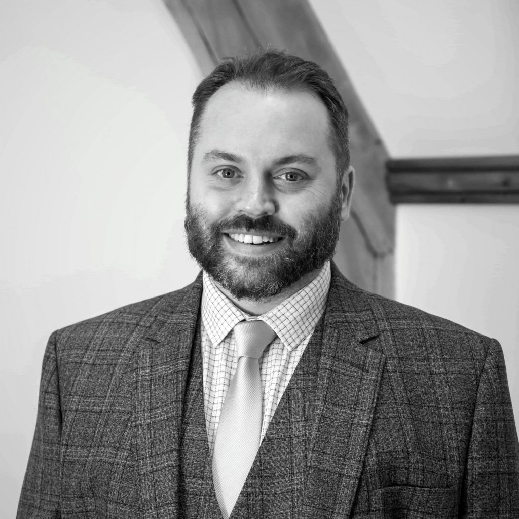 adamrichardson-min | Hugh J Boswell adamrichardson-min | Hugh J Boswell